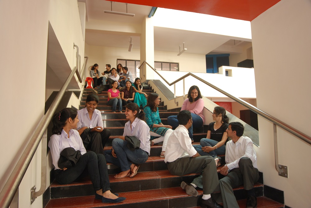 IndSearch Institute of Management Studies and Research, Bavdhan Campus ...